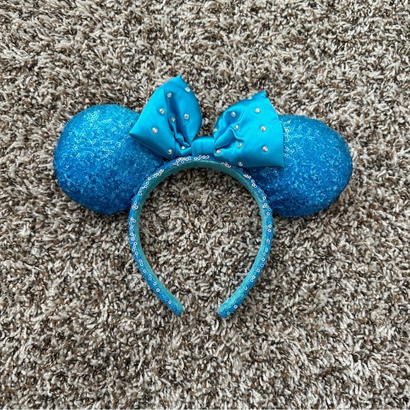 Disney | Accessories | Disney Ocean Blue Minnie Mouse Ears | Poshmark